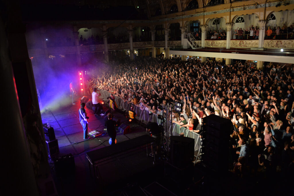 The Clone Roses & DJ Clint Boon | The Met